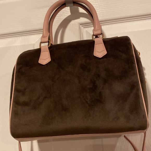 Juicy Couture | Bags | Bnwt Juicy Couture Viral Heritage Satchel In Chocolate Brown And Dusty ...